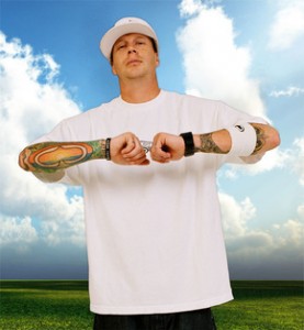 JOHNNY RICHTER RELEASES “EVOLUTION” VIDEO - Skope Entertainment Inc