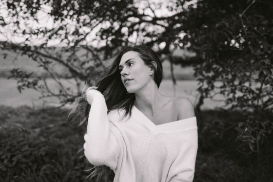 Powerful and Emotional Vocals Laura Mitchell Releases Beautiful New ...