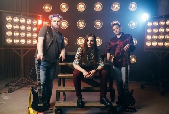 How to Design a Flashy, Unique Stage for Your Band’s Next Concert ...